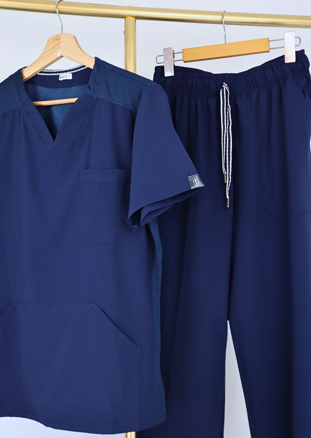 Uniforme New Classic Azul Noche – SANTÉ Atelier Uniformes